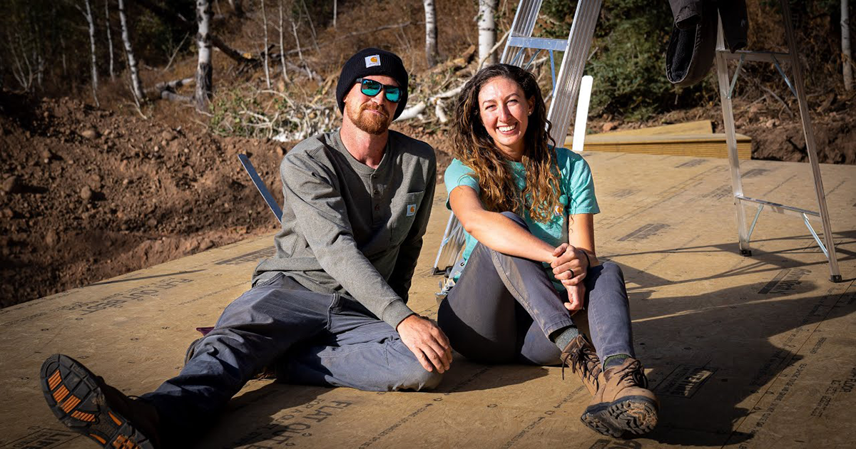 INSTALLING OUR FLOOR | BUILDING OUR HOUSE FROM SCRATCH - AATL